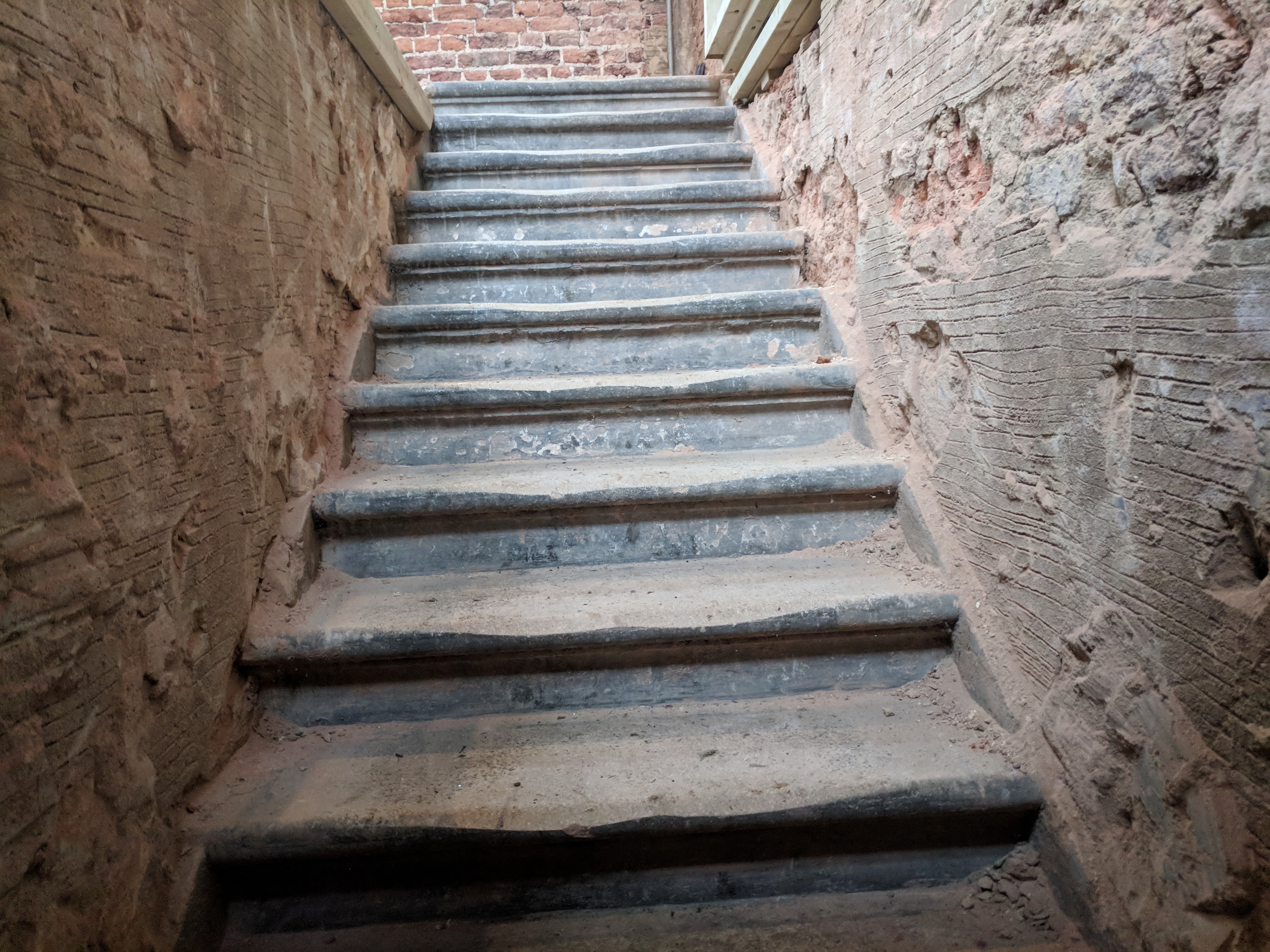 Charlton House Summer House steps – The Charlton Champion