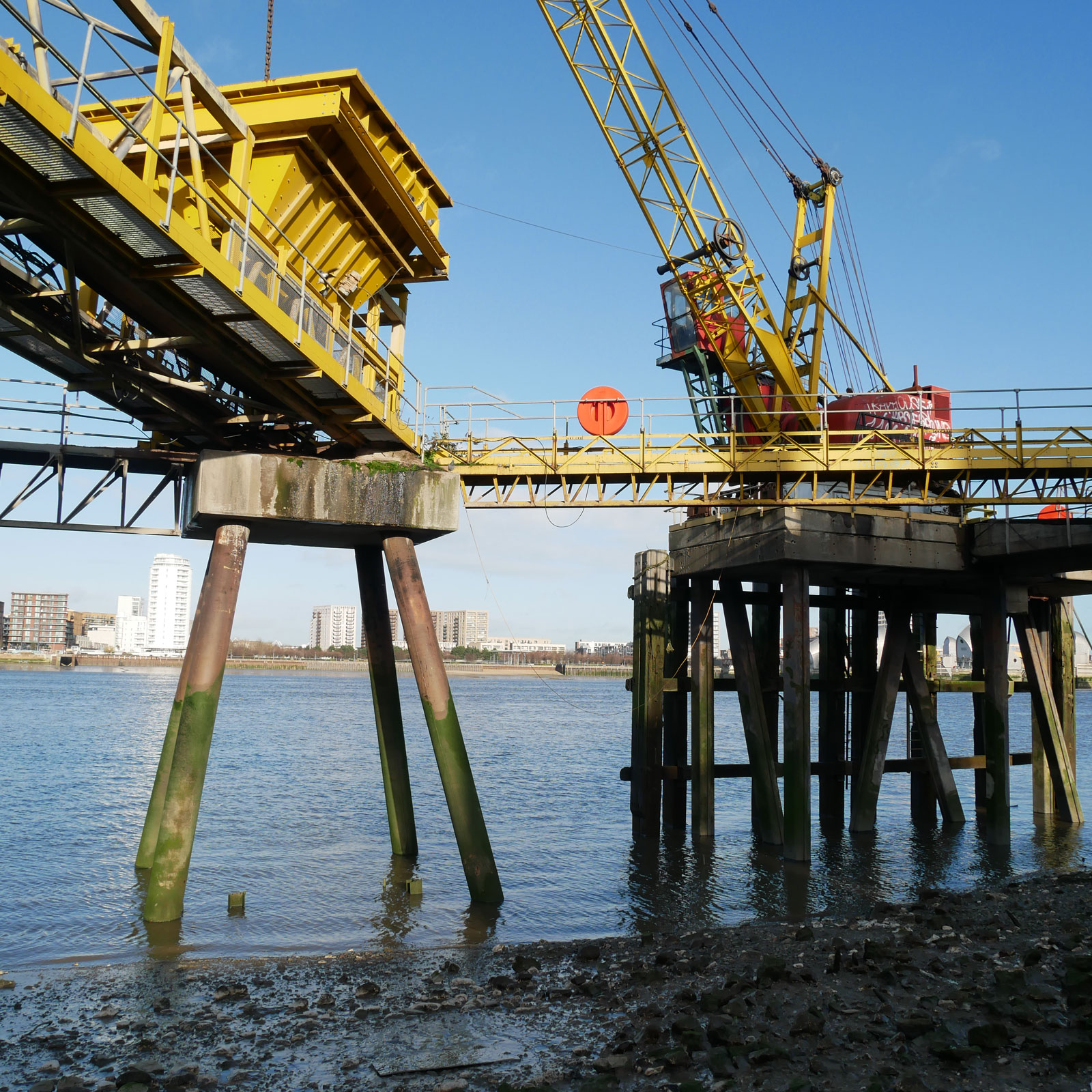A walk along the Charlton riverside – discover the secrets of the ...